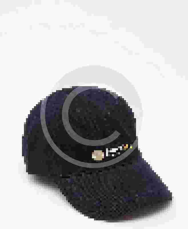Logo Cap | URUVAN